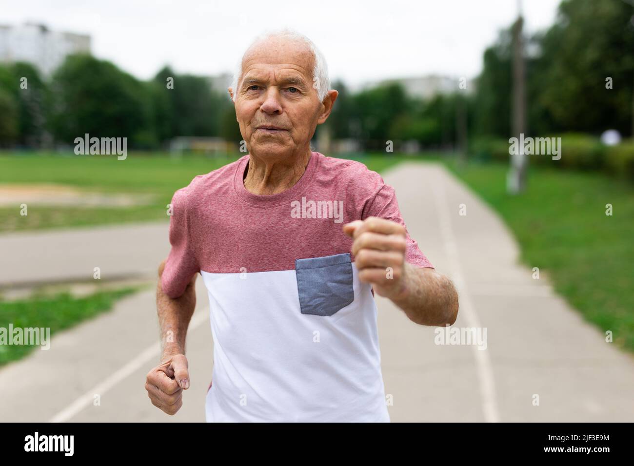 Old running track hi-res stock photography and images - Alamy