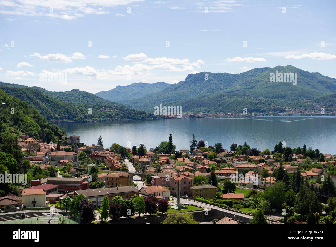 Maccagno italy hi-res stock photography and images - Alamy
