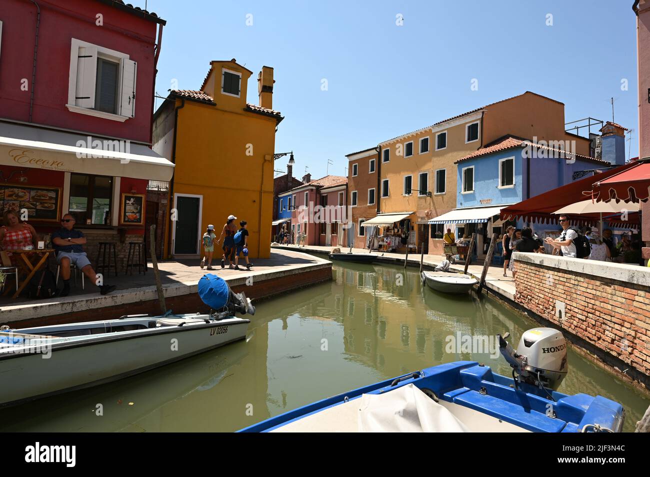 Warm day in burano hi-res stock photography and images - Alamy