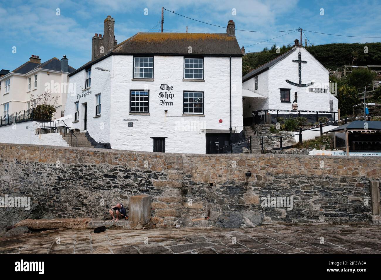 The ship Inn, Porthleven Harbour, Cornwall Stock Photo - Alamy