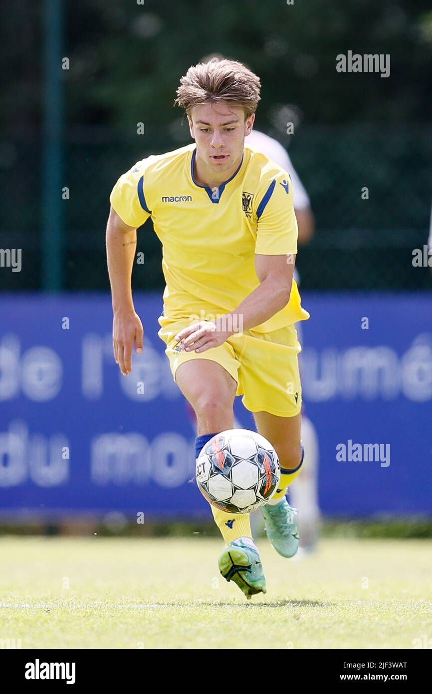 STVV's Stan Van Dessel pictured in action during a friendly soccer ...