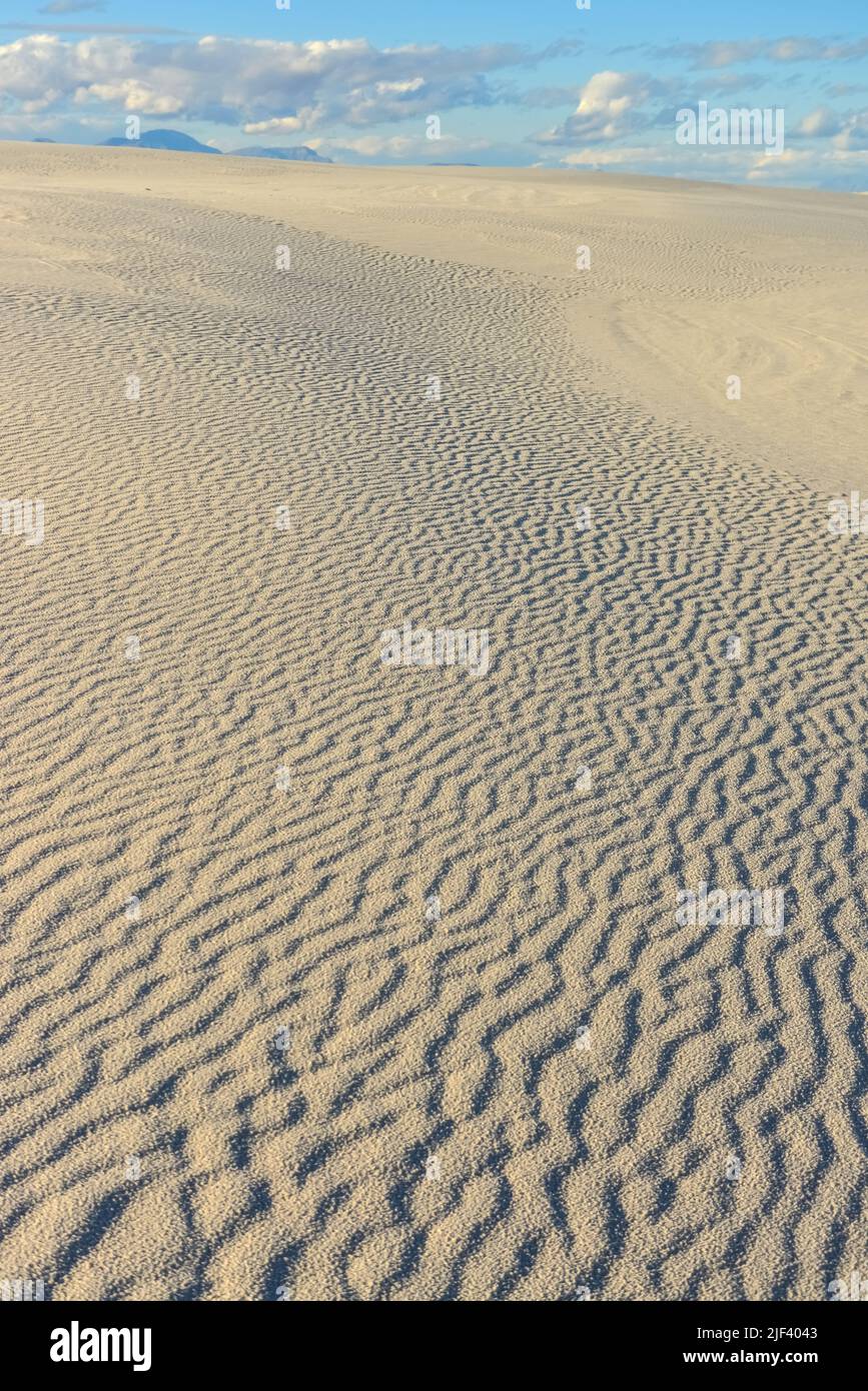 Gypsum sand dunes, White Sands National Monument, New Mexico, USA Stock ...