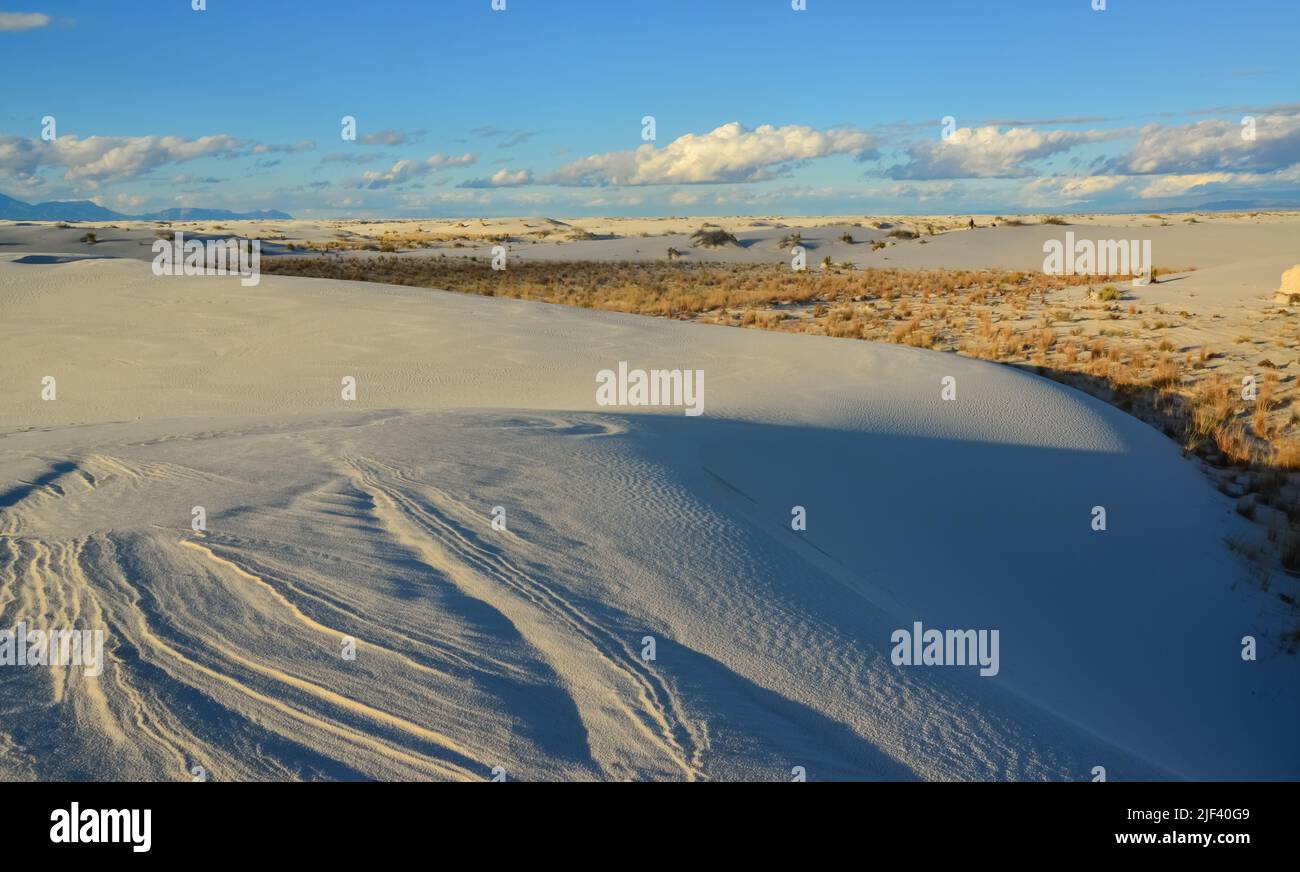 Gypsum sand dunes, White Sands National Monument, New Mexico, USA Stock ...