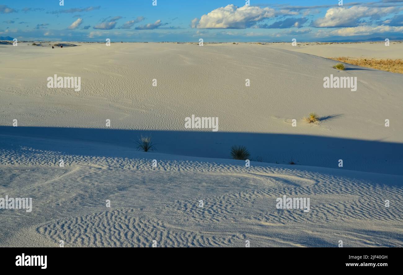 Gypsum sand dunes, White Sands National Monument, New Mexico, USA Stock ...