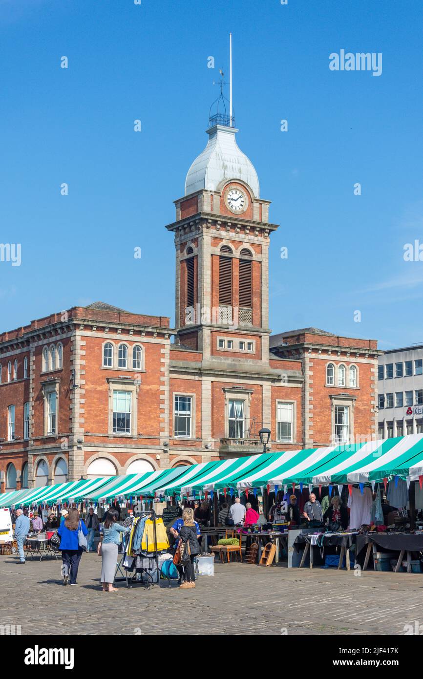 Chesterfield market hall new square stalls open air open air out hi-res ...