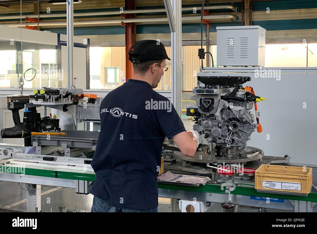 Stellantis electric hi-res stock photography and images - Alamy