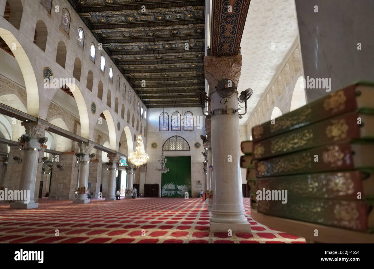 Books of worship hi-res stock photography and images - Alamy