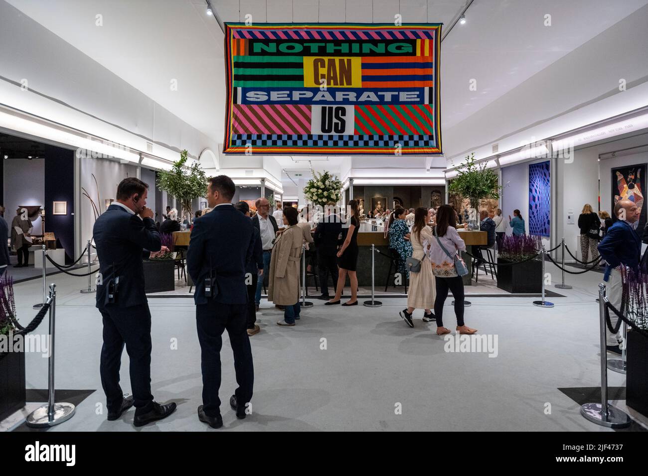 Masterpiece fair london 2022 hi-res stock photography and images - Alamy