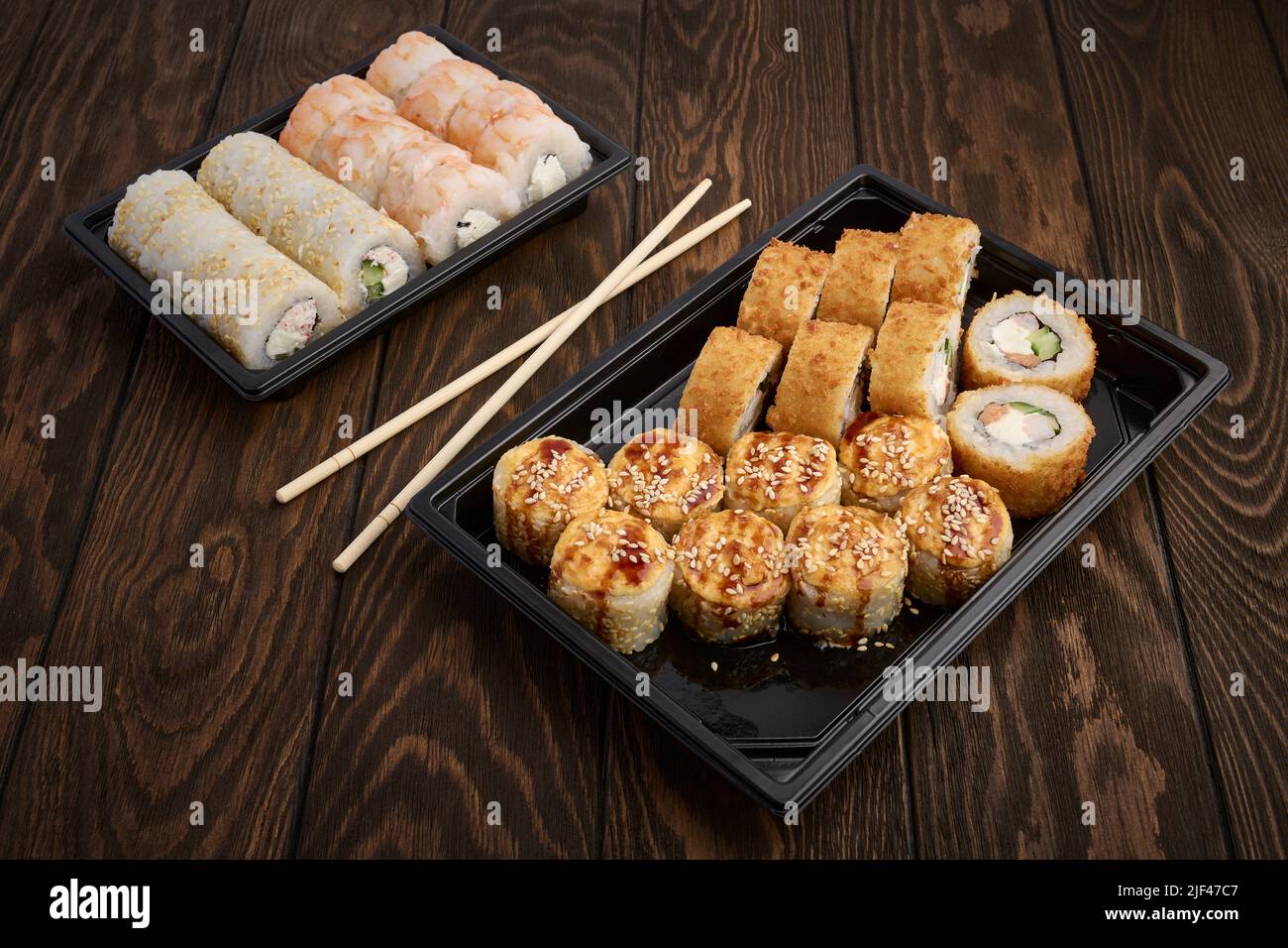 Plastic food trays hi-res stock photography and images - Alamy