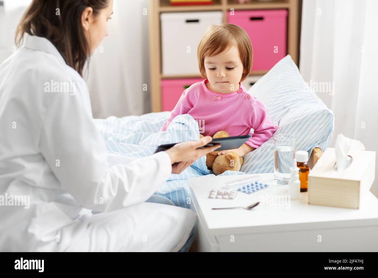 Sick computer hi-res stock photography and images - Alamy