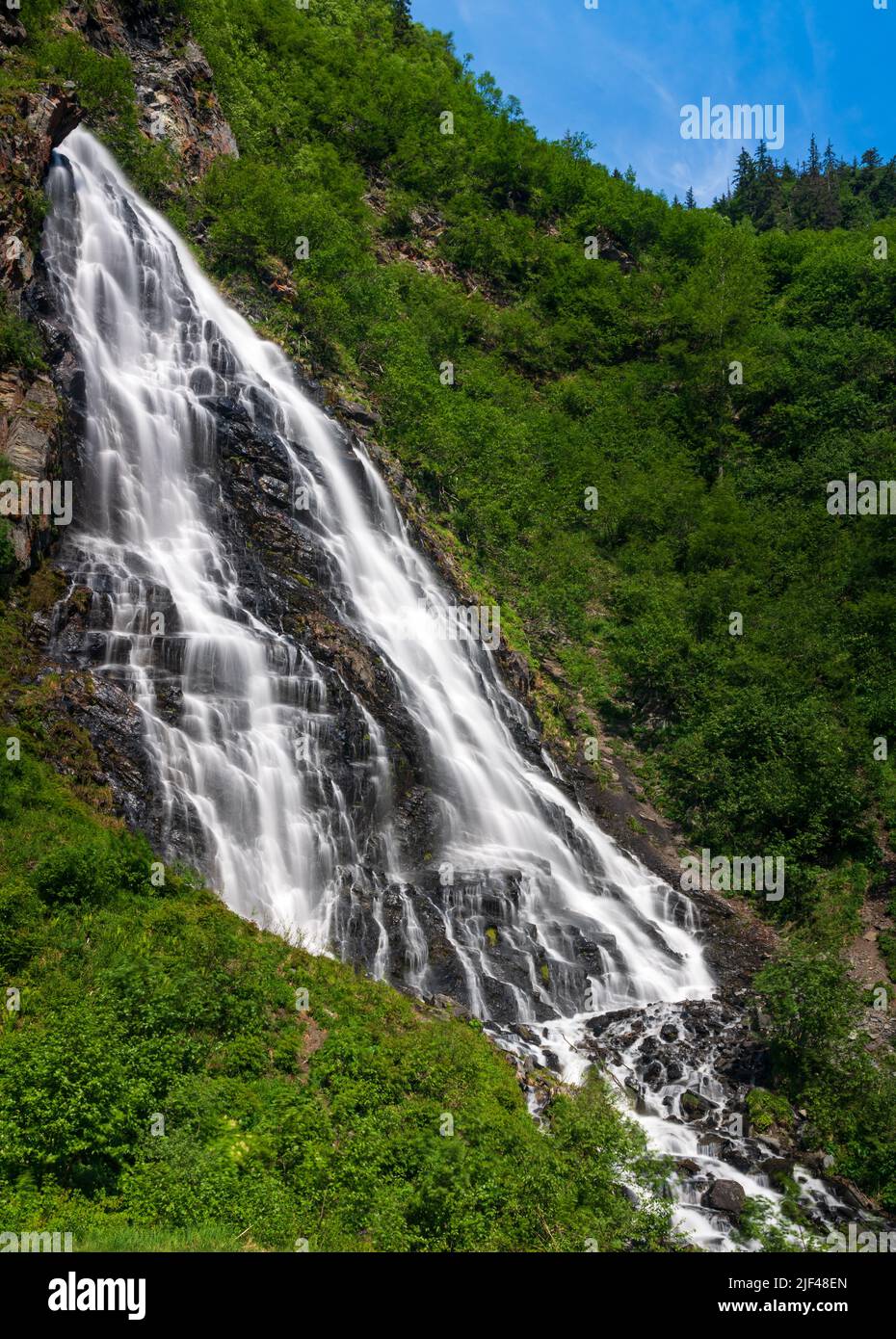 Horsetail Falls cascade down the cliffs of Keystone Canyon outside ...