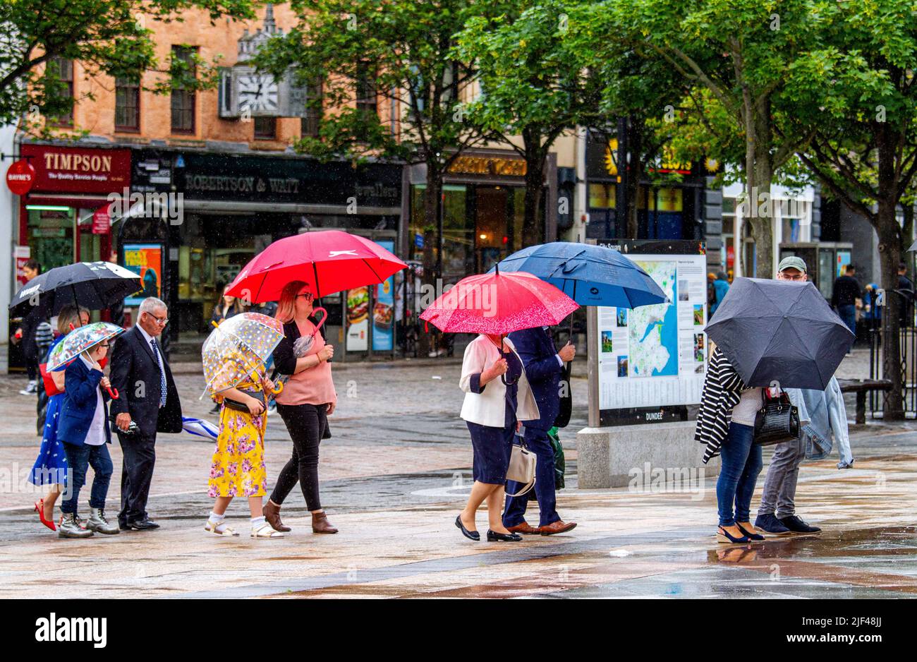Dundee, Tayside, Scotland, UK. 29th June, 2022. UK Weather. The ...