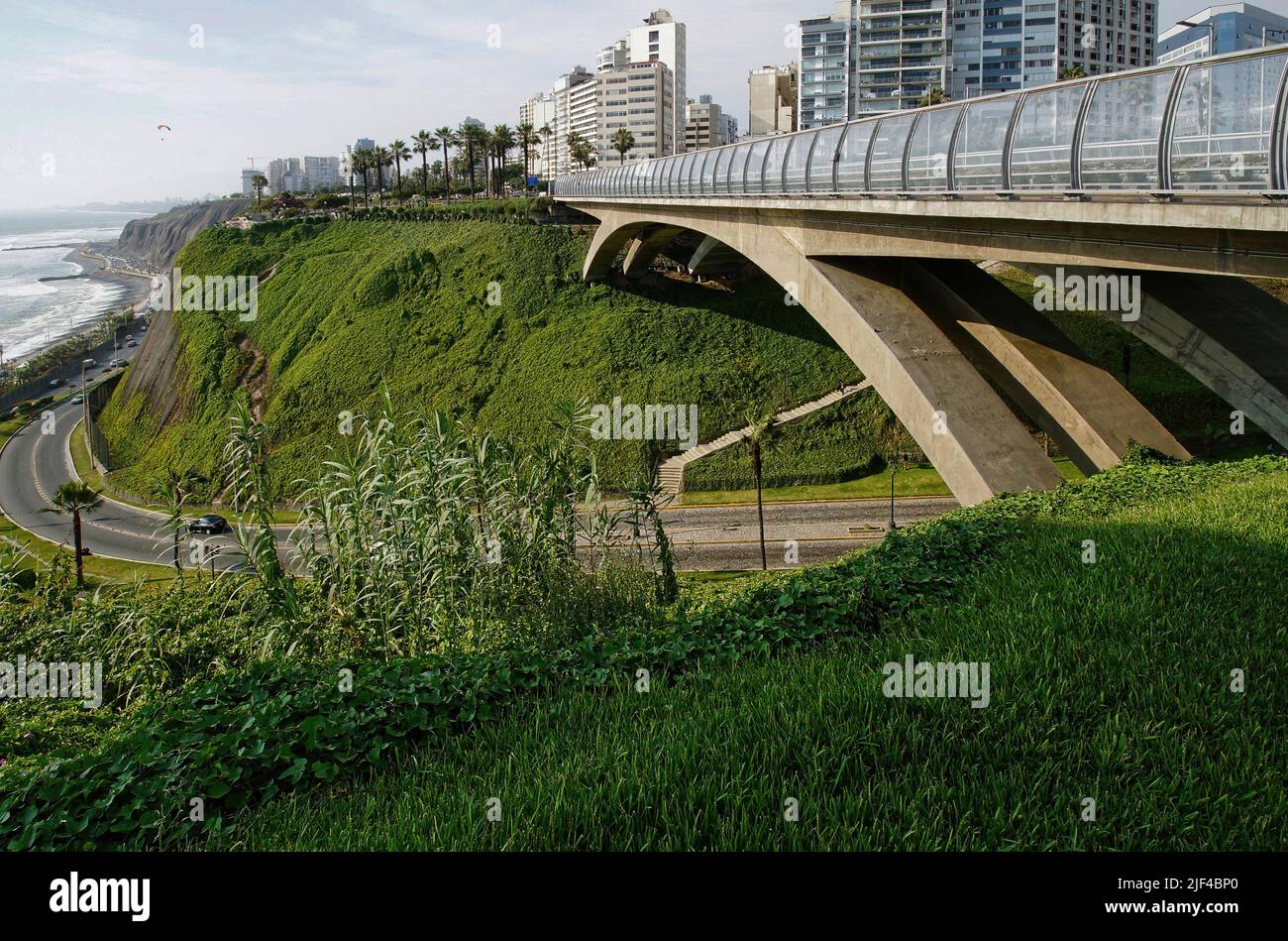 The part of Lima overlooking the Pacific Ocean is the Miraflores one of ...