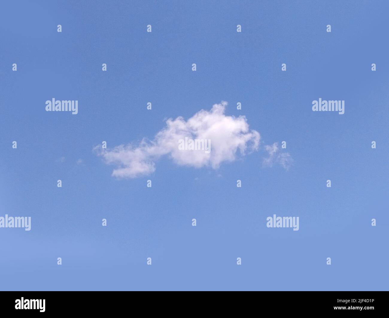 Single cloud in the sky, cloud shape photo. White summer cloud Stock ...