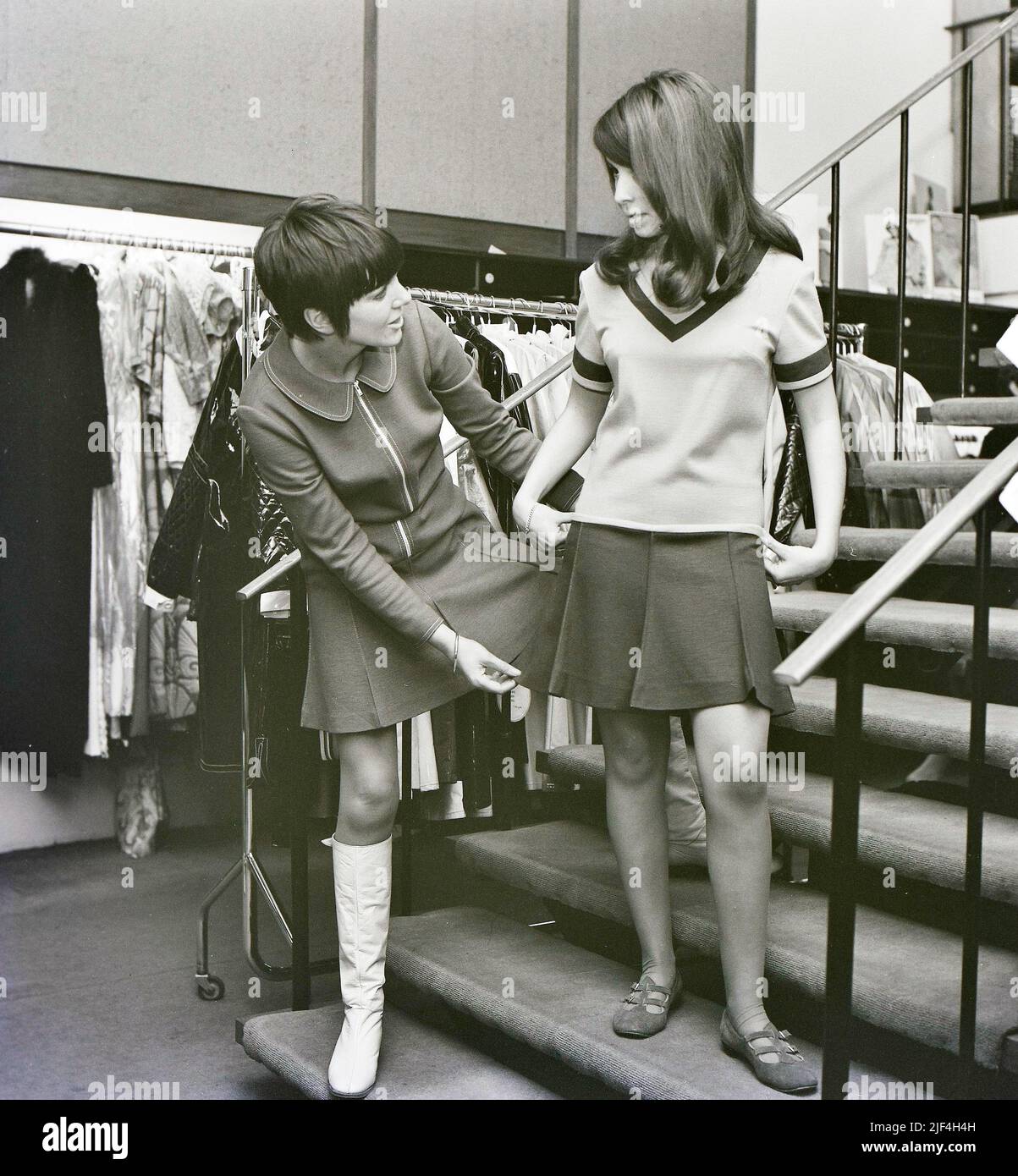 Mary quant mini skirt hi-res stock photography and images - Alamy