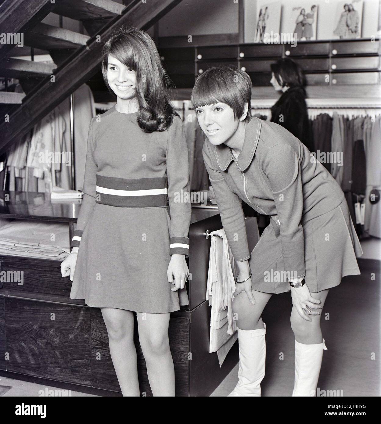 Mary quant mini skirt hi-res stock photography and images - Alamy