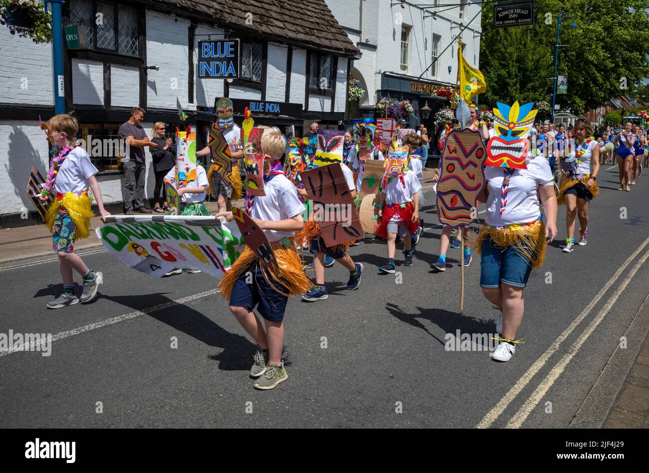 Scouts parade hi-res stock photography and images - Alamy