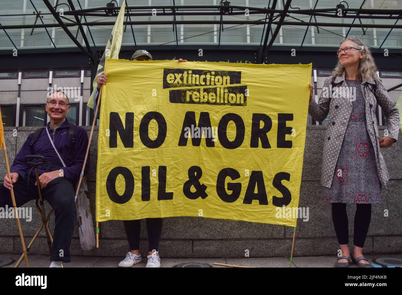 Anti fossil fuels hi-res stock photography and images - Alamy