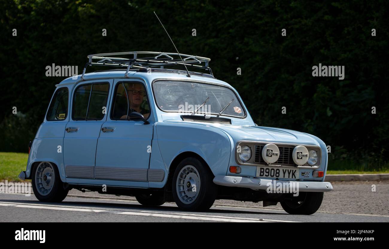 1985 Renault 4 GTL Stock Photo - Alamy