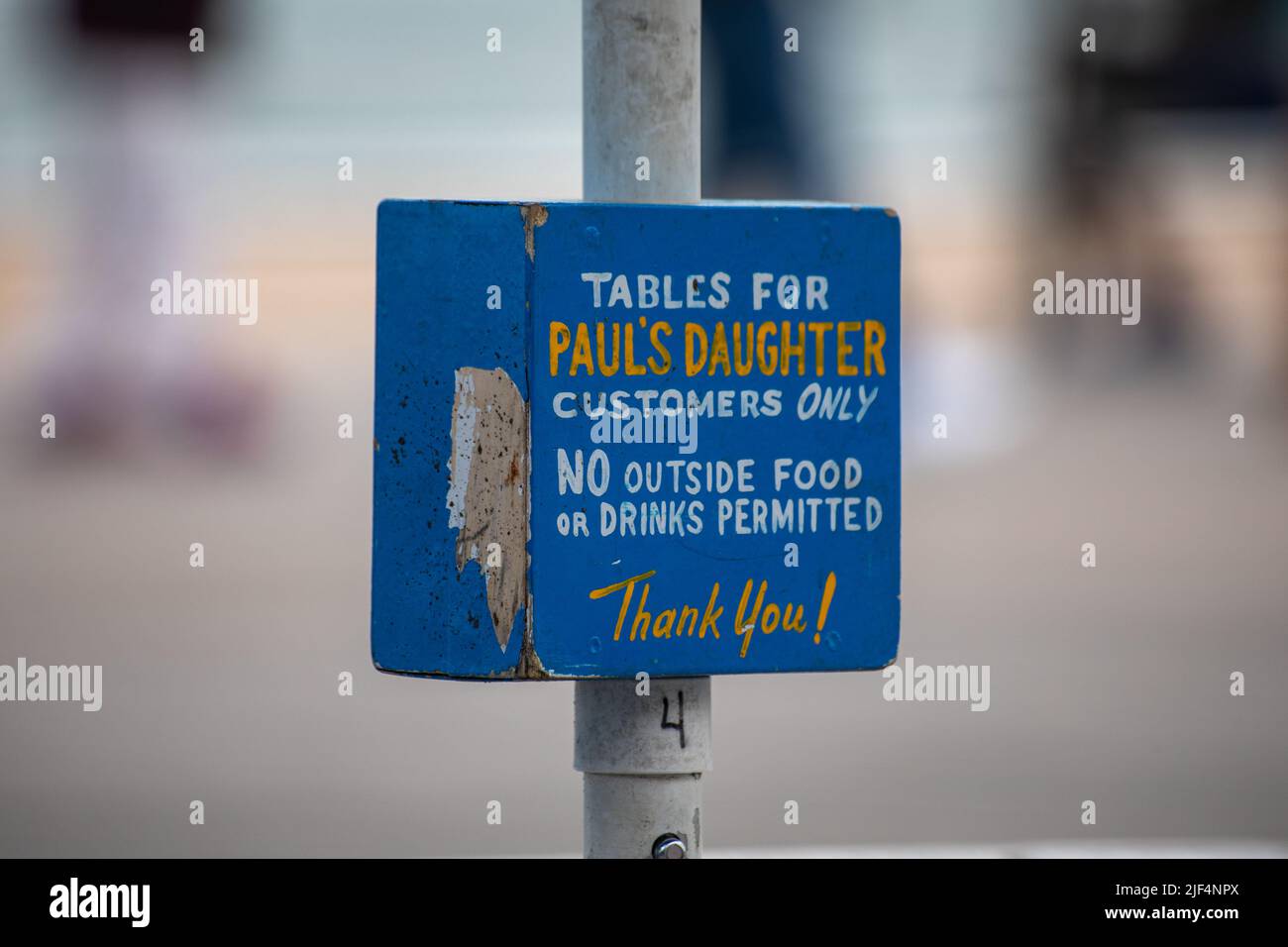 Customers only sign hi-res stock photography and images - Alamy