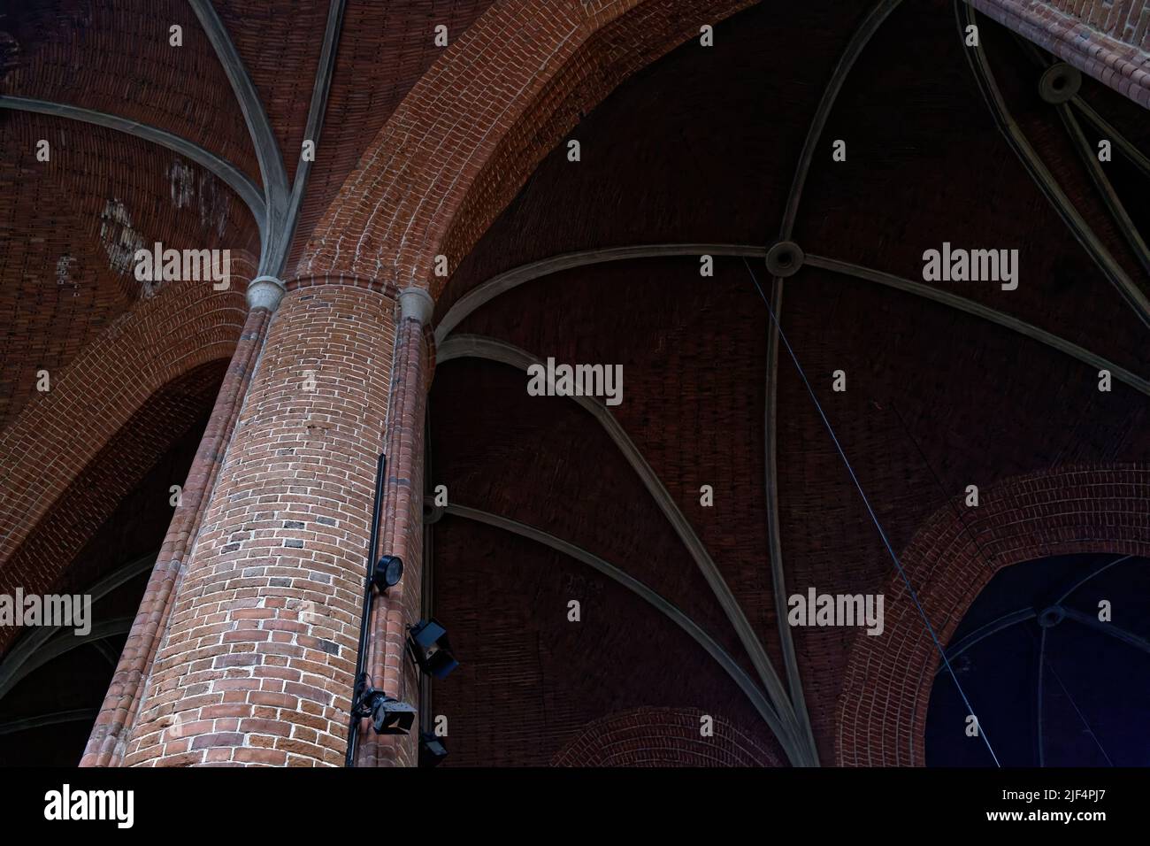 Brick vault hi-res stock photography and images - Alamy