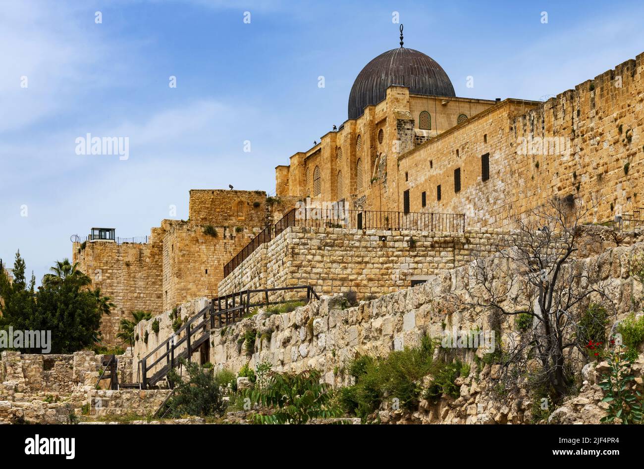 Al-Aqsa mosque in Jerusalem Stock Photo - Alamy