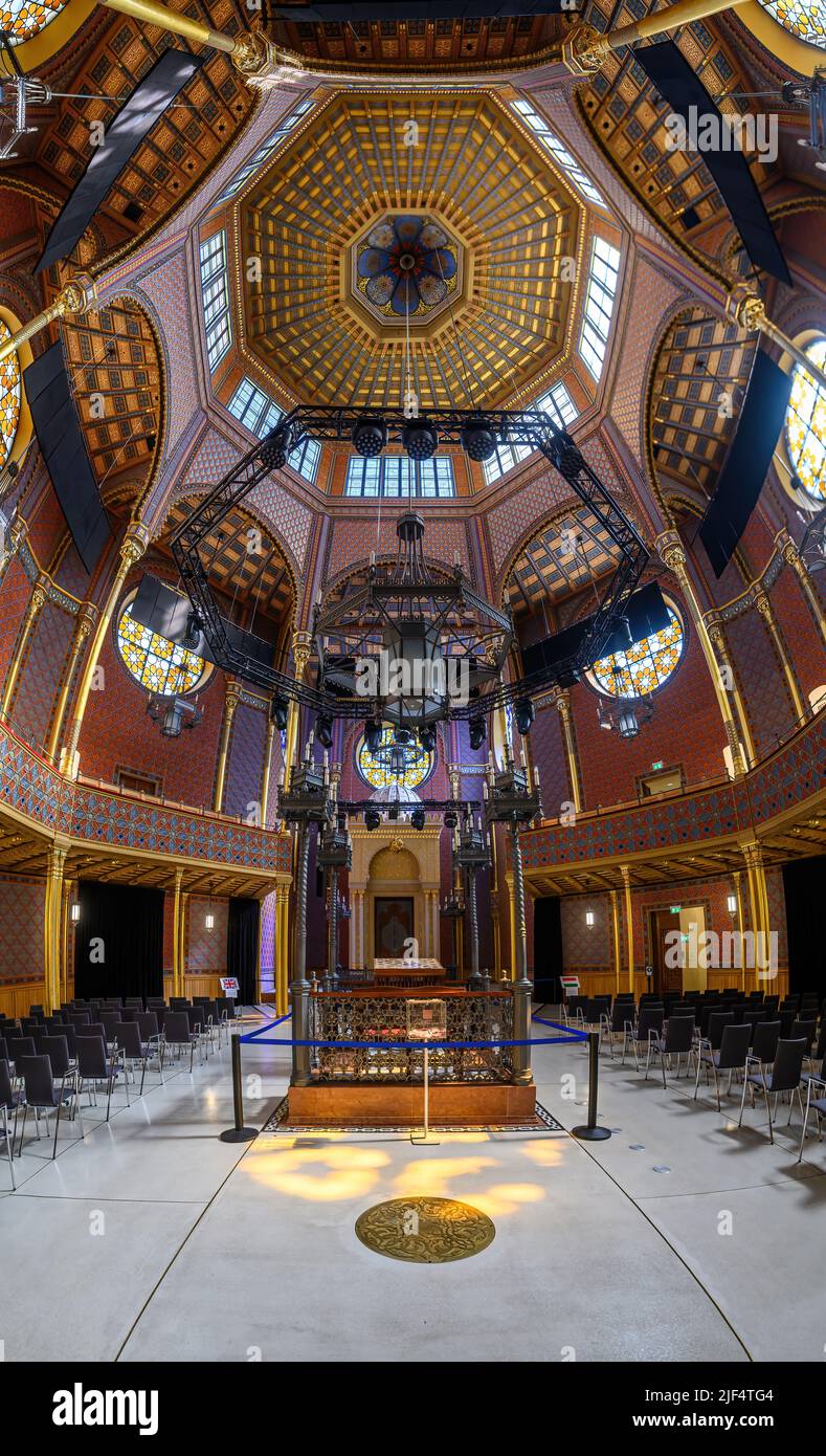 Budapest, Hungary. Interior of Rumbach Street Synagogue. Located in the ...