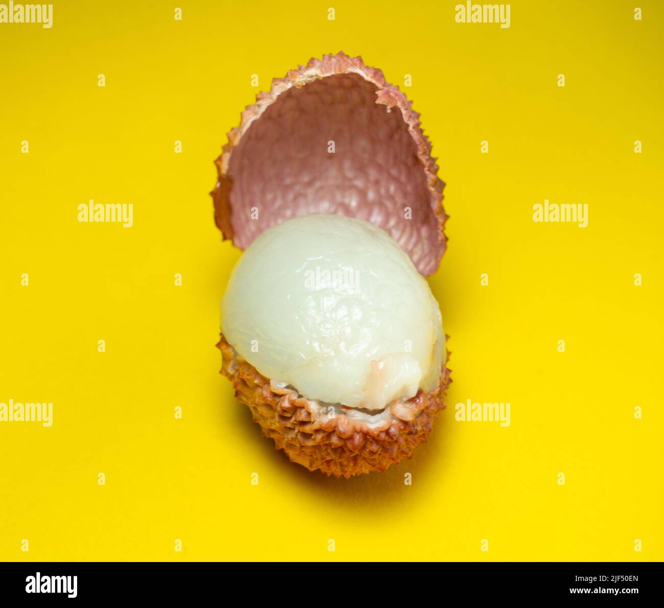 Lychee fruit shell hi-res stock photography and images - Alamy