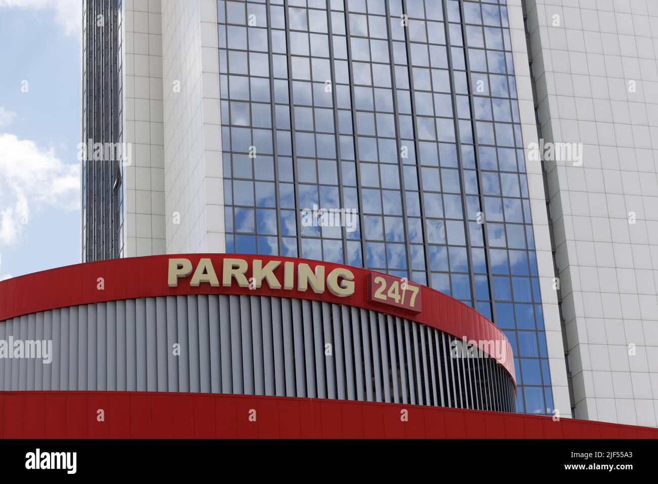 Parking word hi-res stock photography and images - Alamy