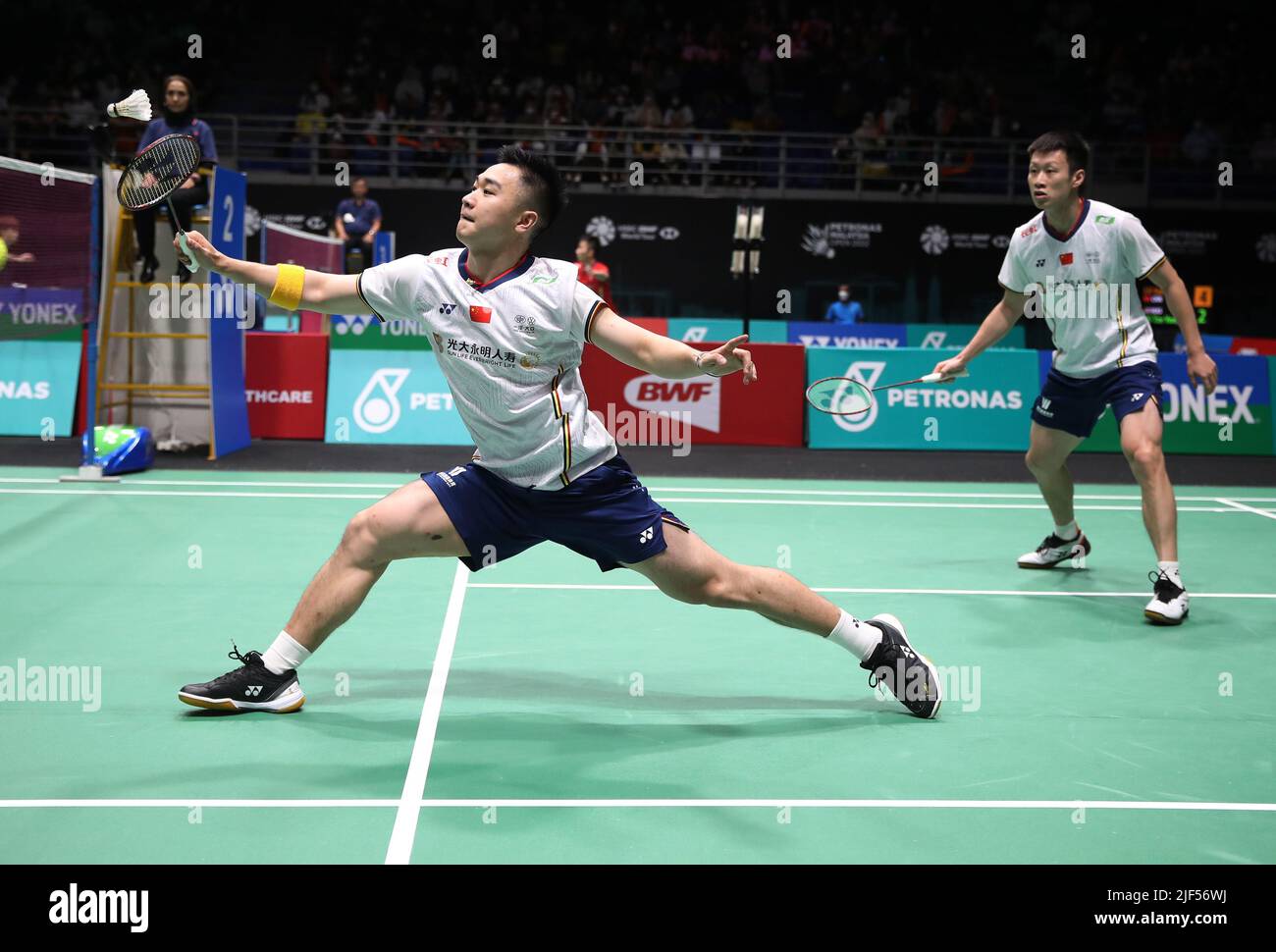 Kuala Lumpur, Malaysia. 29th June, 2022. Ren Xiang Yu and Tan Qiang (L ...