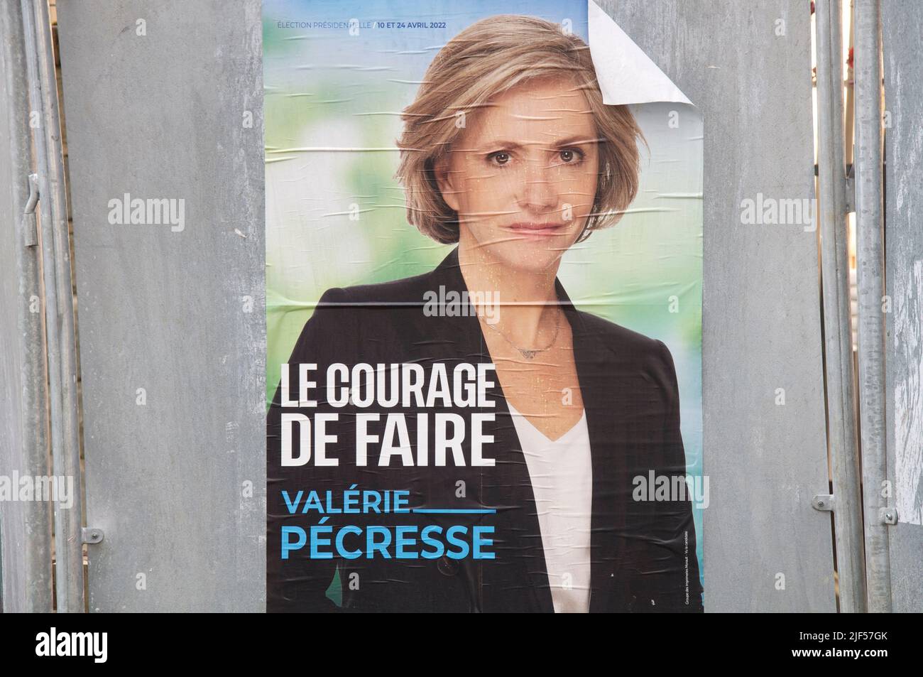 French Presidential Elections 2022. "The Courage to do it". Campaign ...