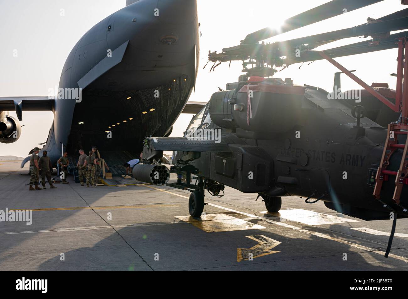 U.S. Airmen from the 386th Expeditionary Logistics Readiness Squadron ...