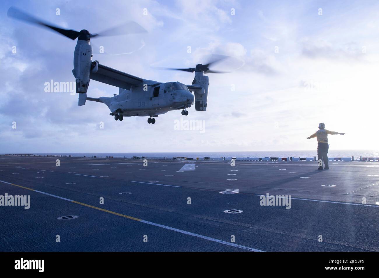 220628-N-XN177-1200 EAST CHINA SEA (June 28, 2022) – An MV-22 Osprey tiltrotor aircraft assigned ...