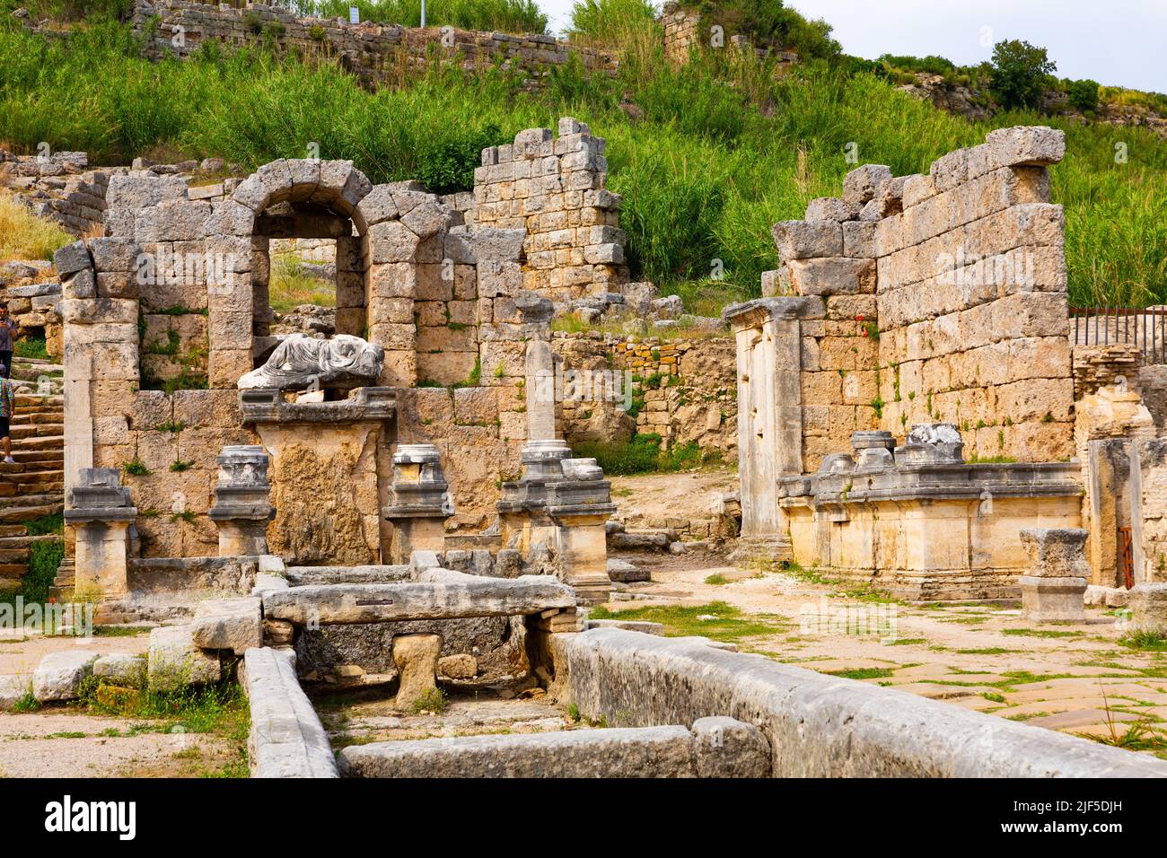 Scenic ruins of nymphaeum in Perge at Antalya Province, Turkey Stock ...