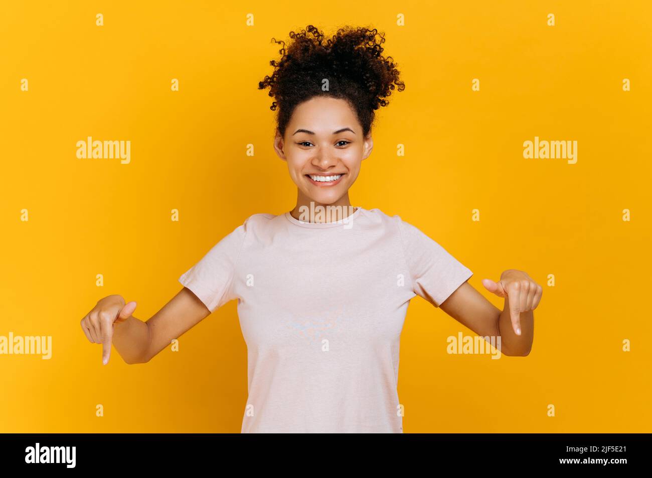 Camera pointing down on person hi-res stock photography and images - Alamy