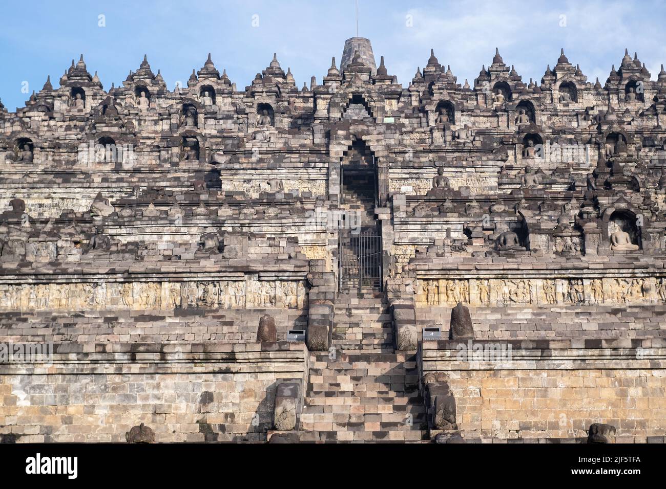 Borobudur is world's biggest Buddhist temple that recognized as world ...