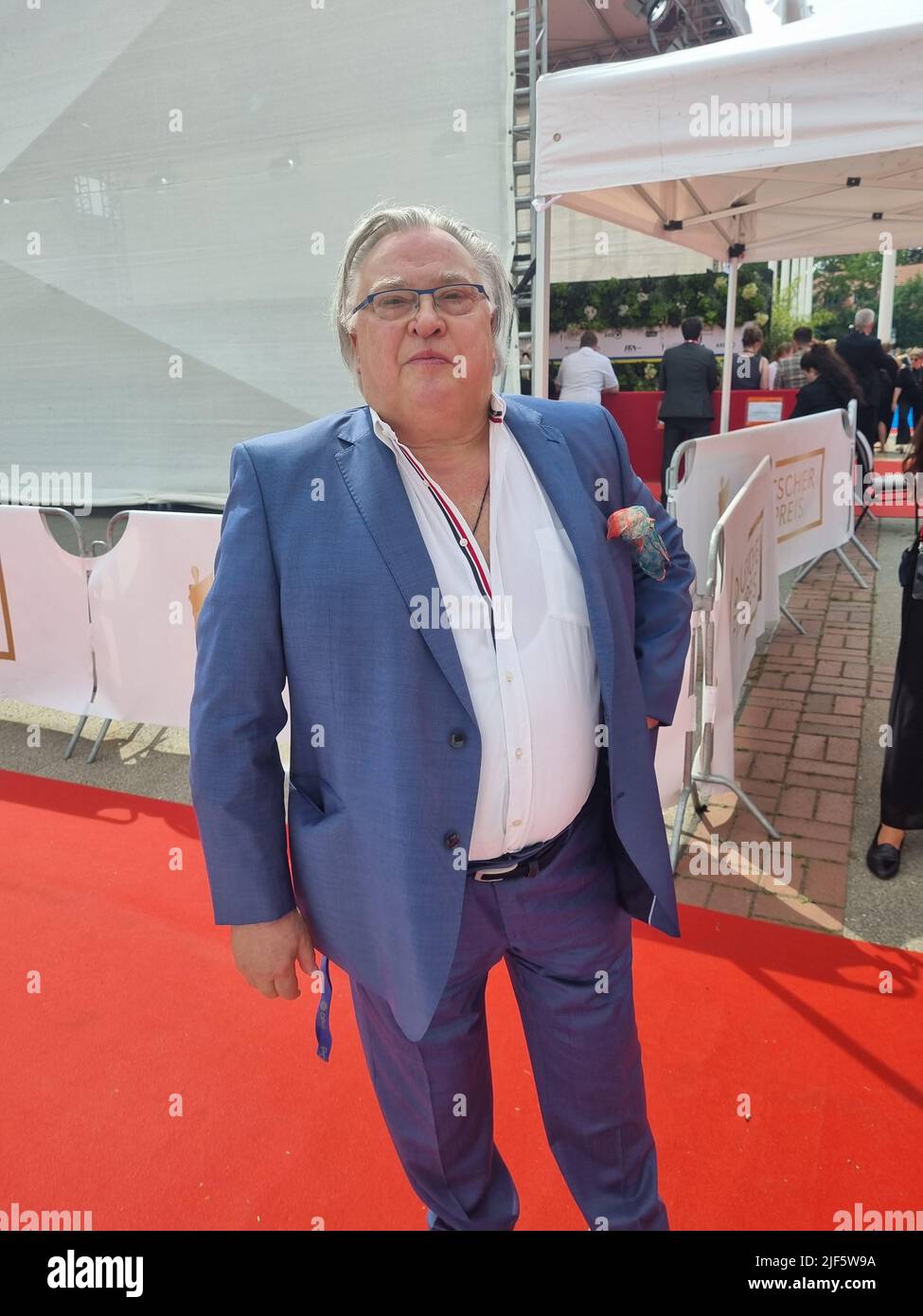Bernd Stegemann bei der Ankunft zum Deutschen Filmpreis 2022 im Palais ...