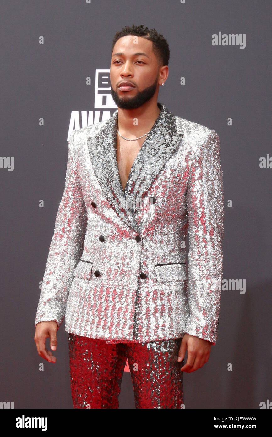 Los Angeles, CA. 26th June, 2022. Jacob Latimore at arrivals for BET ...