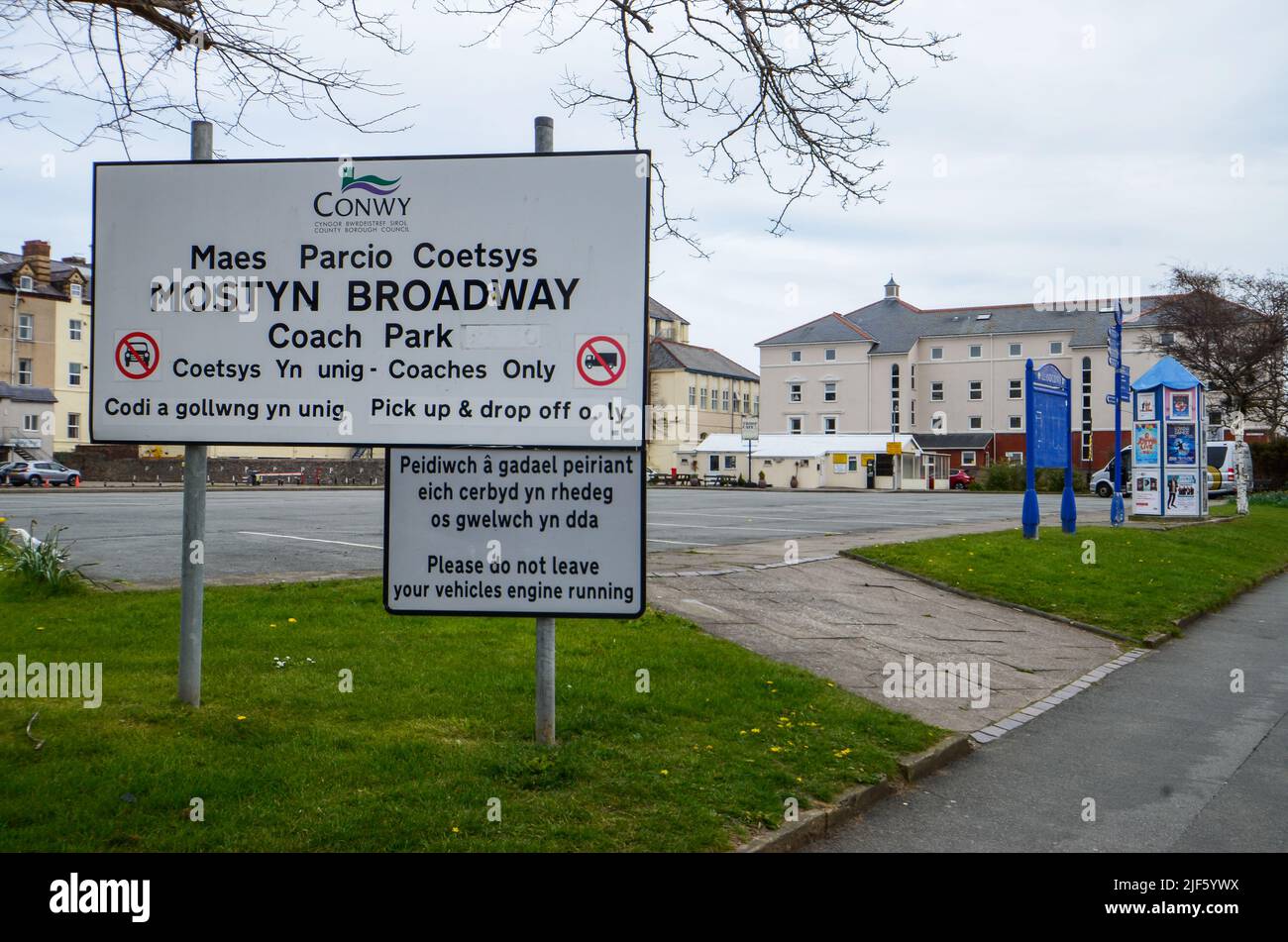 Llandudno, UK. Apr 10, 2022. The large coach park and drop off point on ...