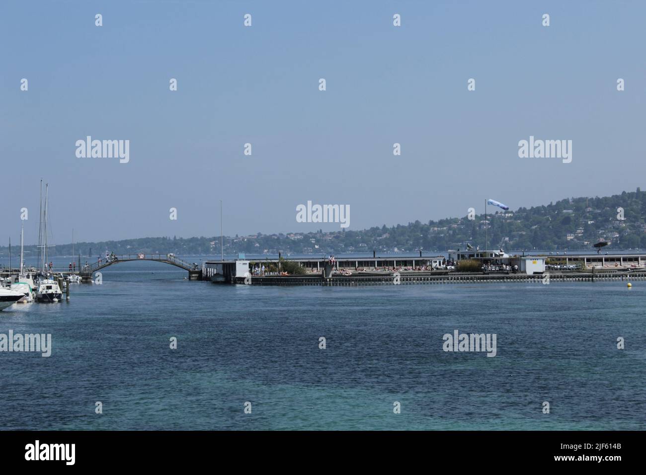 Swisslakes hi-res stock photography and images - Alamy
