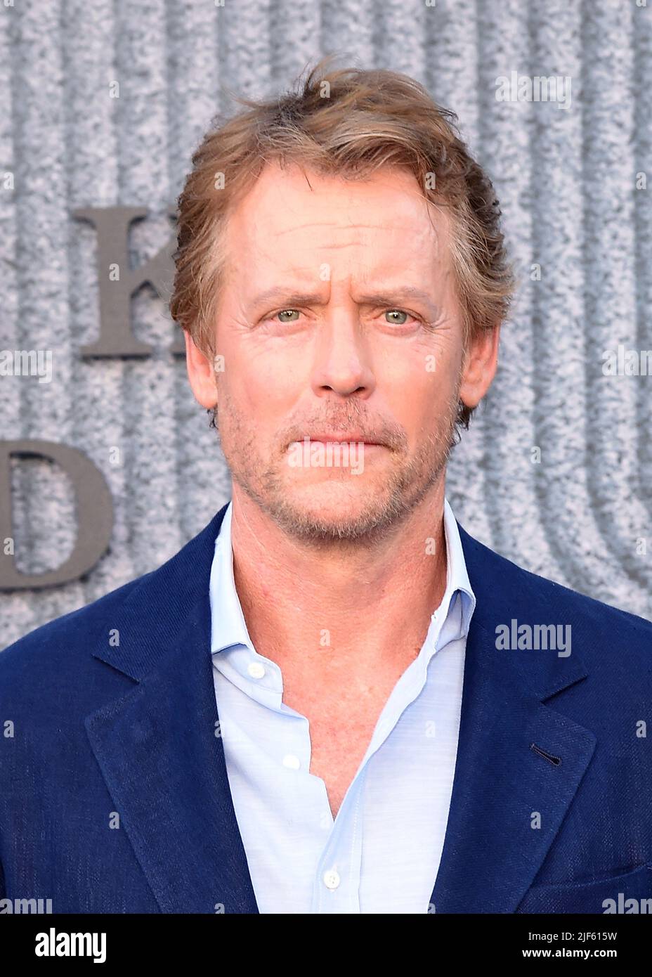 Greg kinnear 2022 hi-res stock photography and images - Alamy