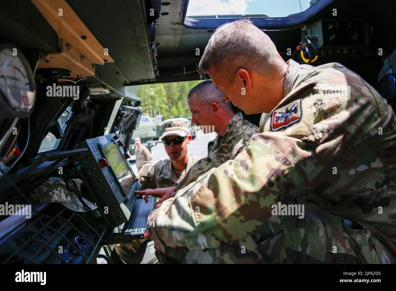 Grafenwoehr, Germany. 12th June, 2022. Army Gen. Daniel Hokanson, chief ...