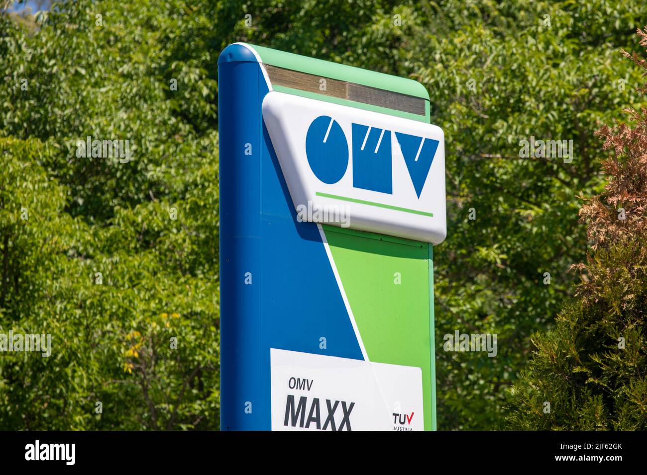 Omv logo hi-res stock photography and images - Alamy