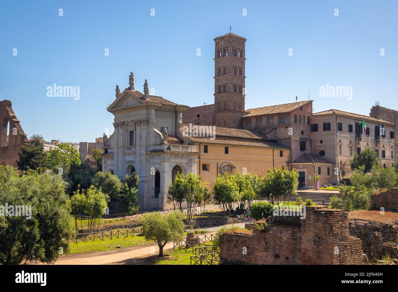Basilica santa francesca romana hi-res stock photography and images - Alamy