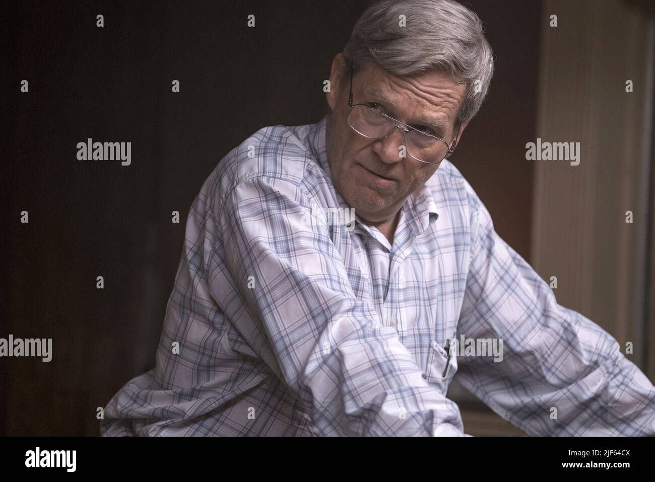 JEFF BRIDGES in ONLY THE BRAVE (2017), directed by JOSEPH KOSINSKI ...