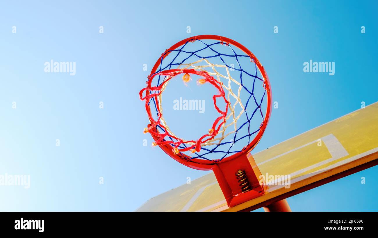 Red basketball hoop bottom hi-res stock photography and images - Alamy