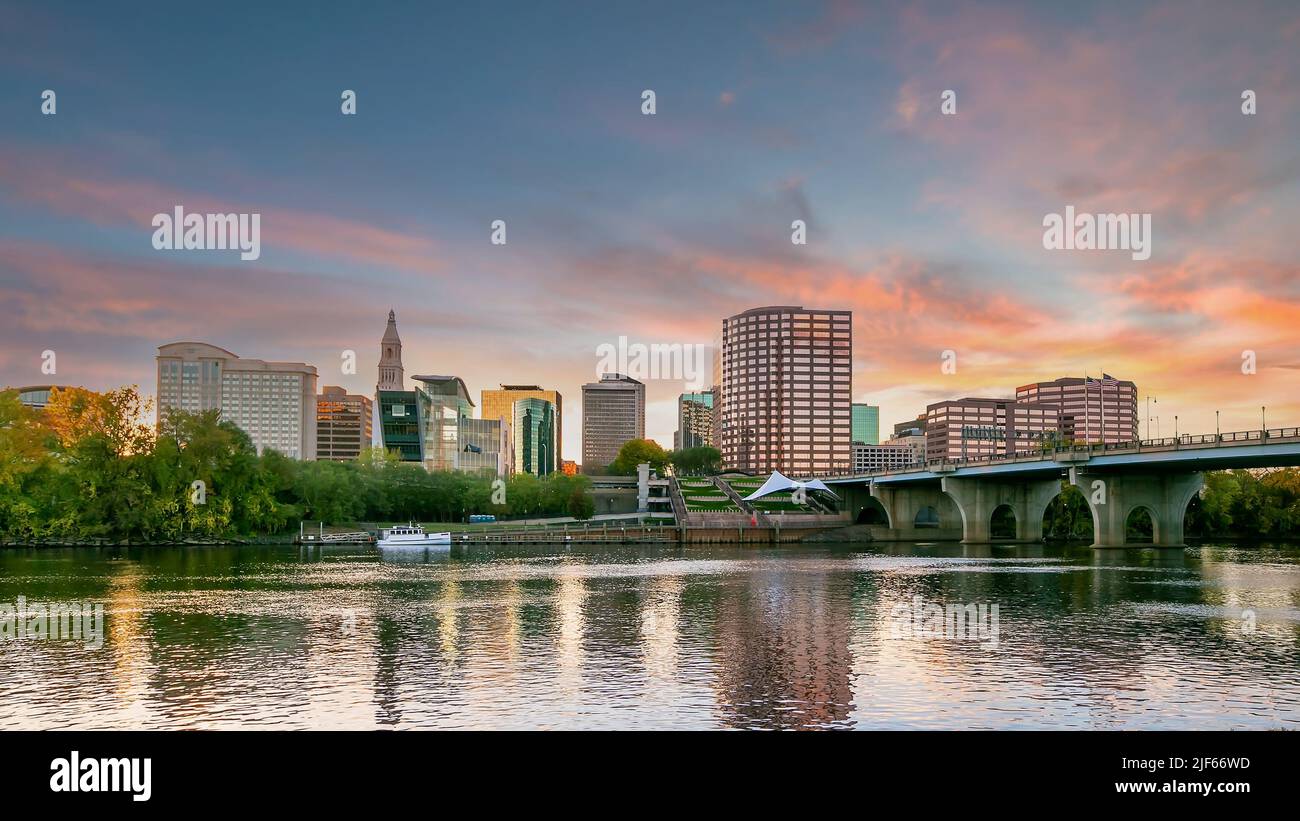 Buildings in downtown hartford hi-res stock photography and images - Alamy