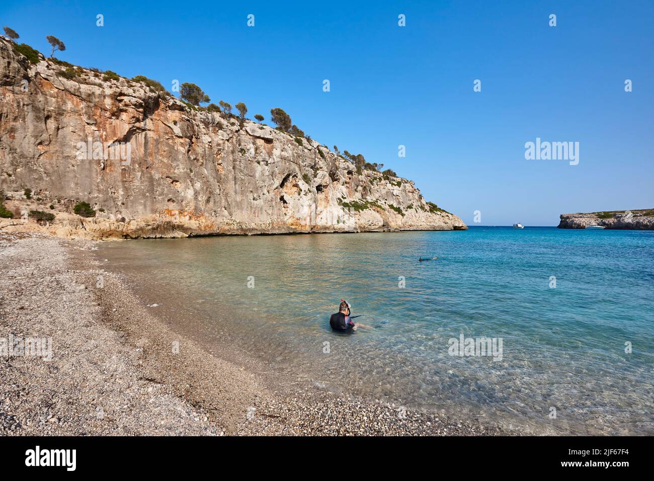 Turquoise waters in Mallorca. Magraner cove. Mediterranean coastline ...