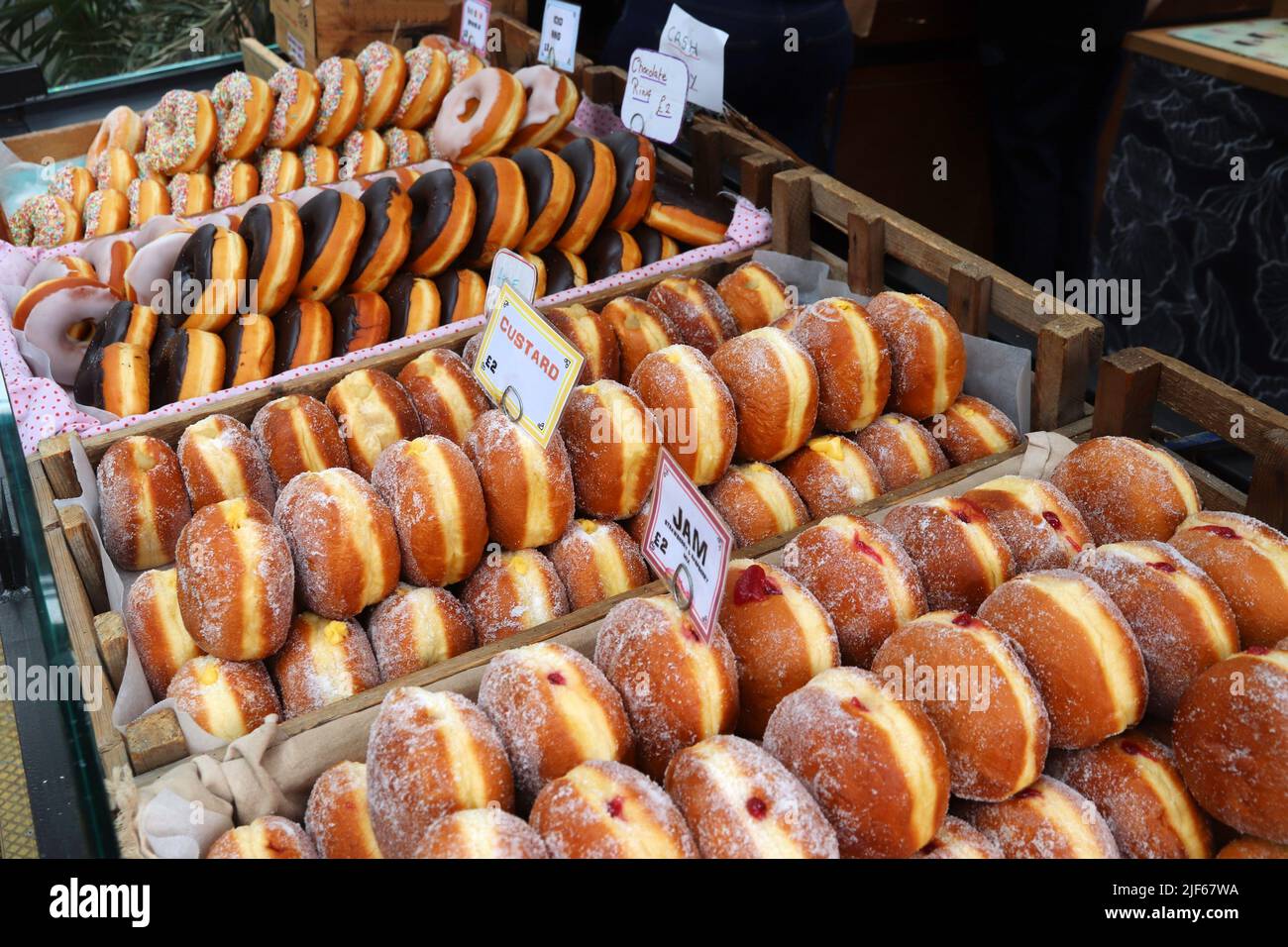 English donuts (doughnuts) at London Spitalfields Market Stock Photo ...