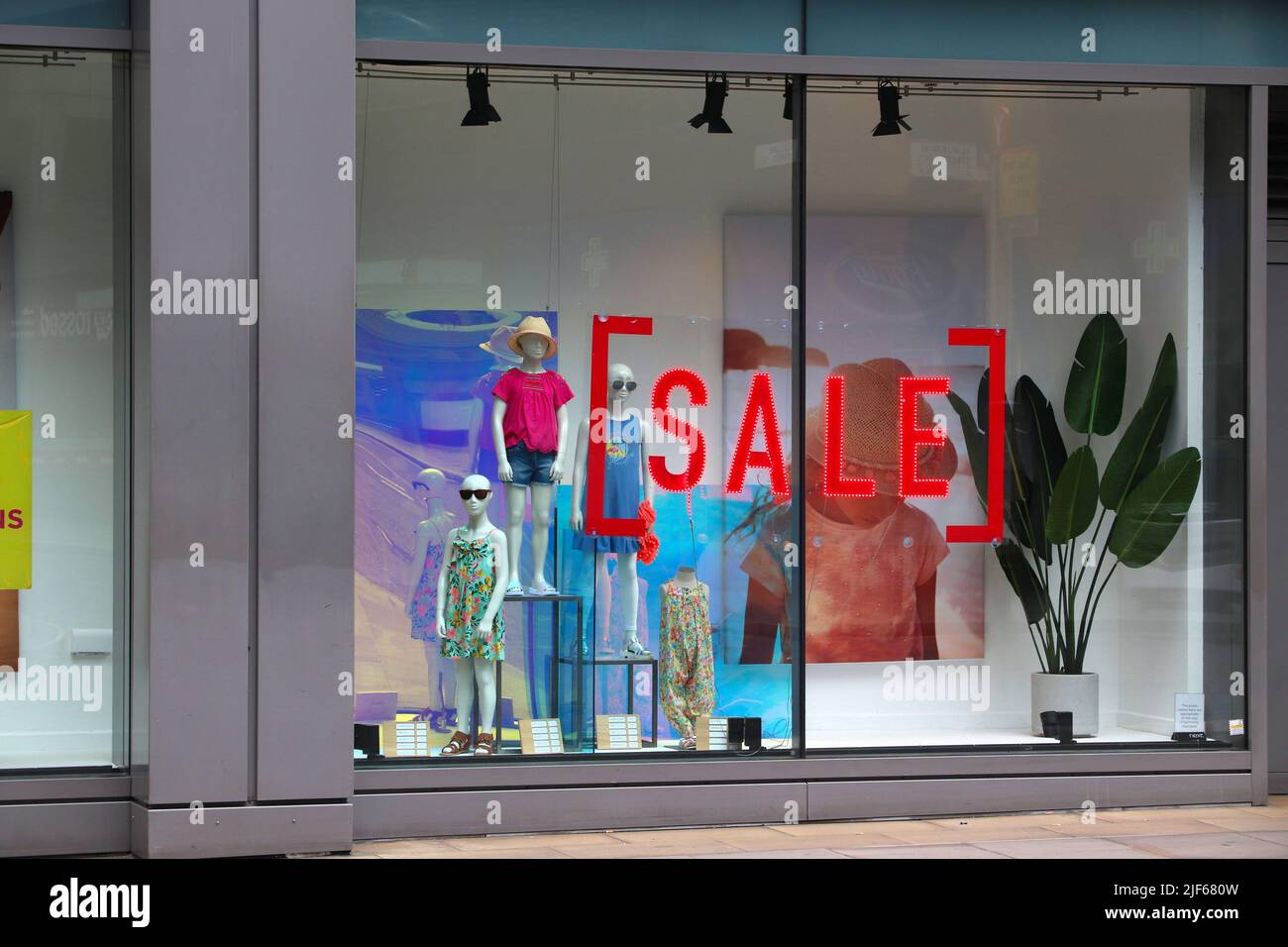 Next plc hi-res stock photography and images - Alamy